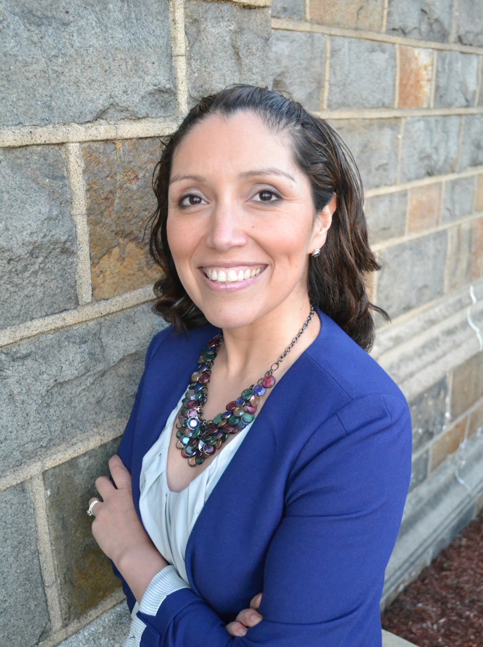 Jennifer De Leon - Creative Nonfiction